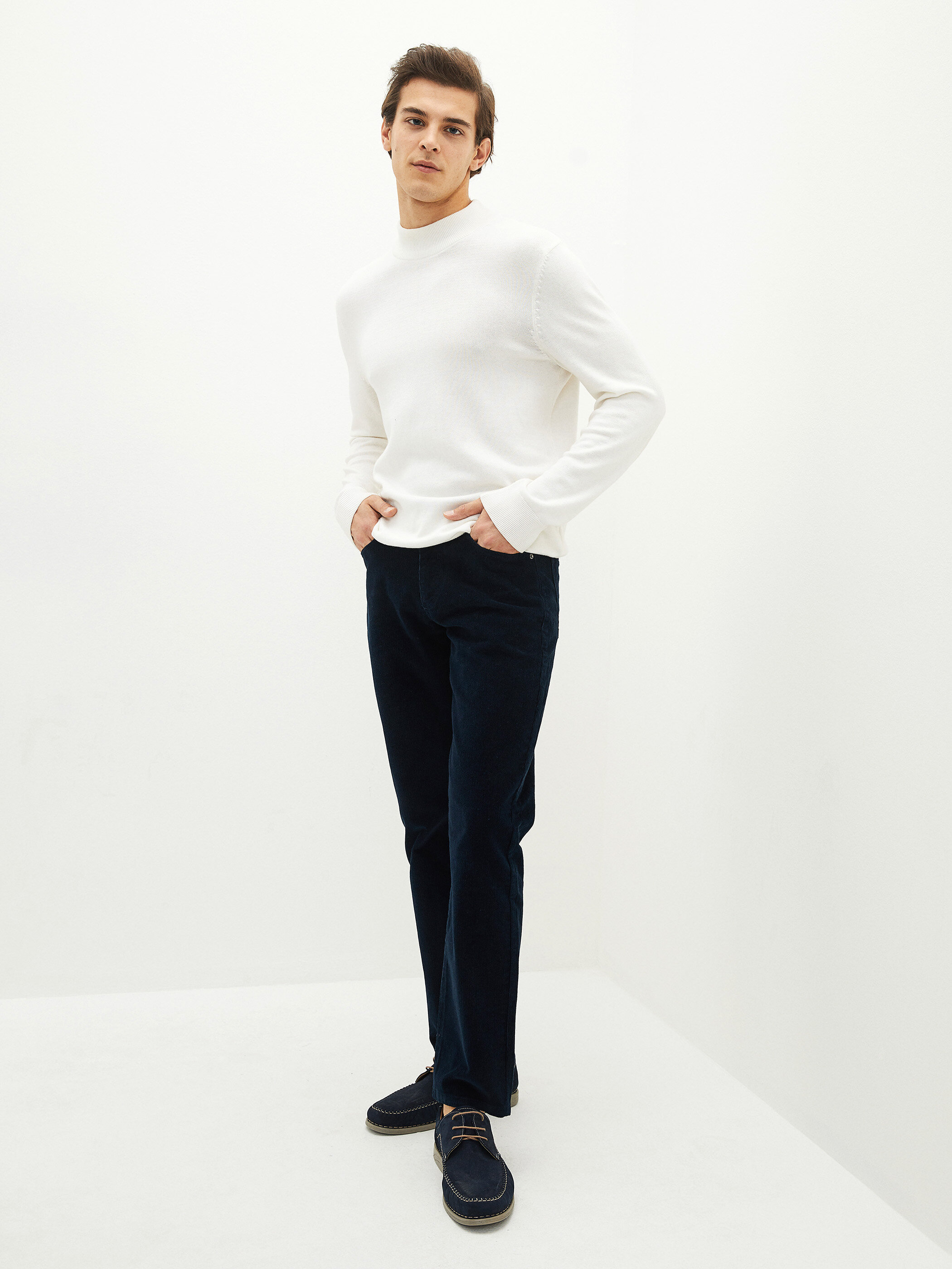 LCW CLASSIC Standart Kalıp Kadife Erkek Pantolon